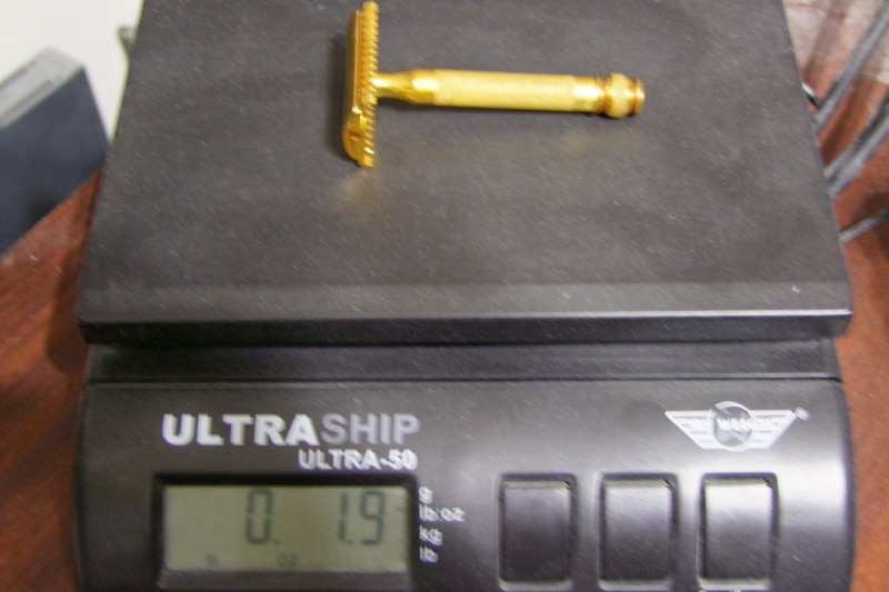 Comparing two Gillette NEW razors ... | TheShaveDen